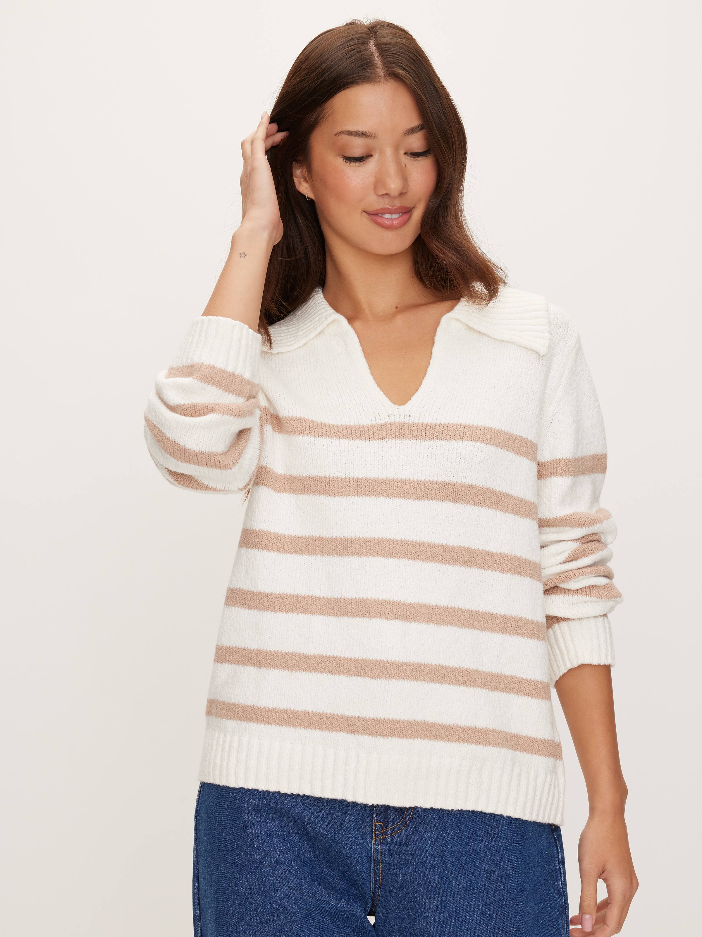Pamela V-Neck Polo Knit White Mocha Stripe - Dotti Online