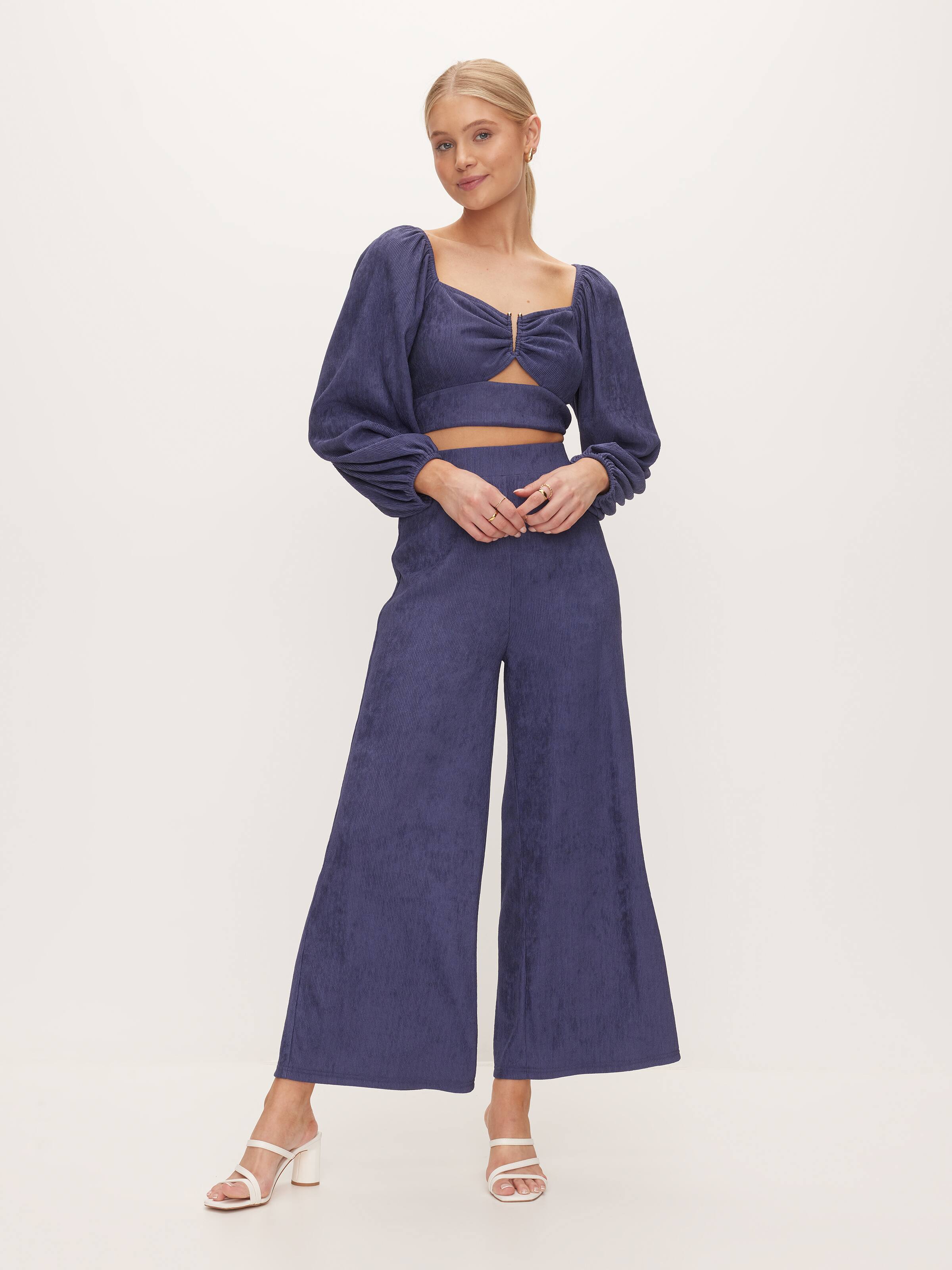 Jeanie Pant - Dotti Online